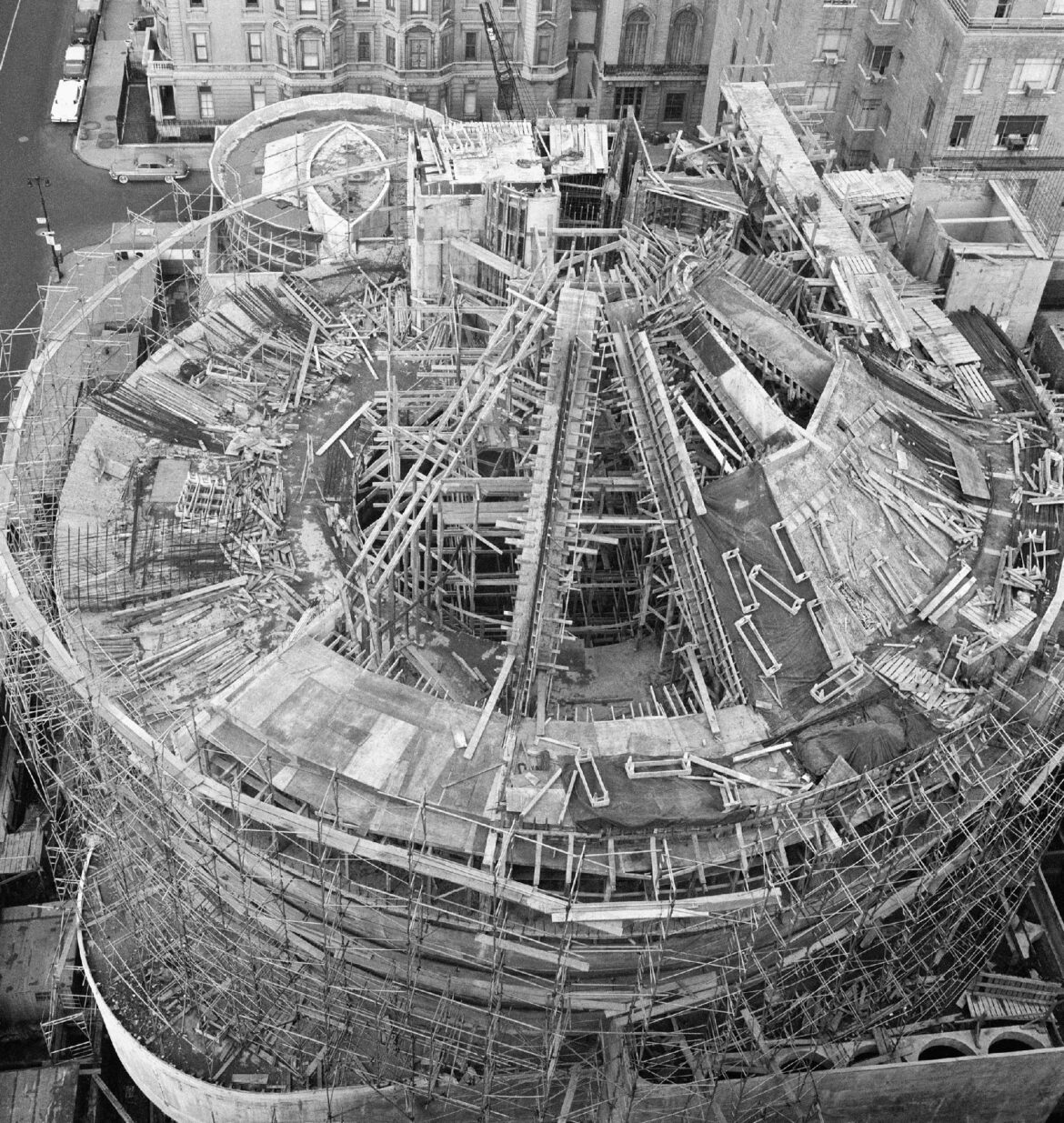 Solomon R. Guggenheim Museum by Frank Lloyd Wright